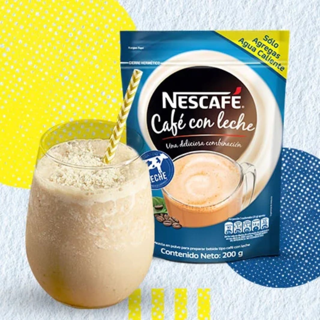 Disfruta de un café con leche NESCAFÉ® cremoso y delicioso