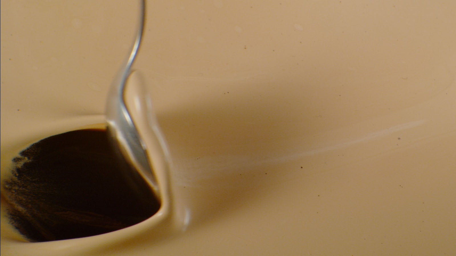 NESCAFÉ Crema: Sačuvaj jutro samo za sebe | Nescafé HR