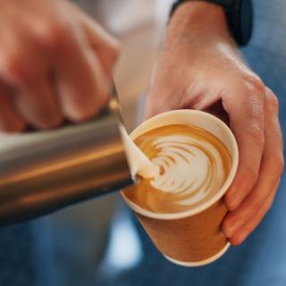 Apa Itu Magic Coffee? Coba Resep Mudahnya! | Nescafé ID