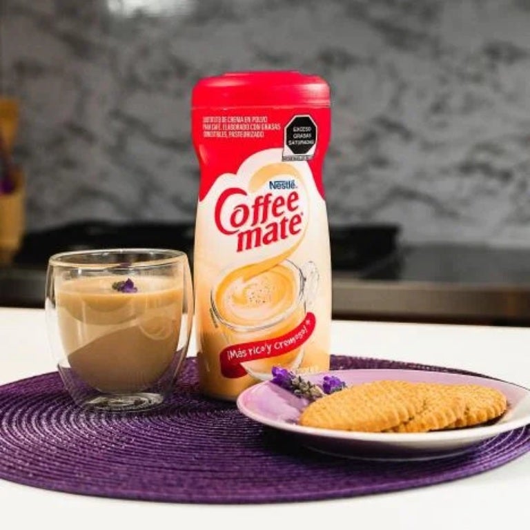 Coffee Mate® Lavanda Latte delicioso sabor y cremosidad