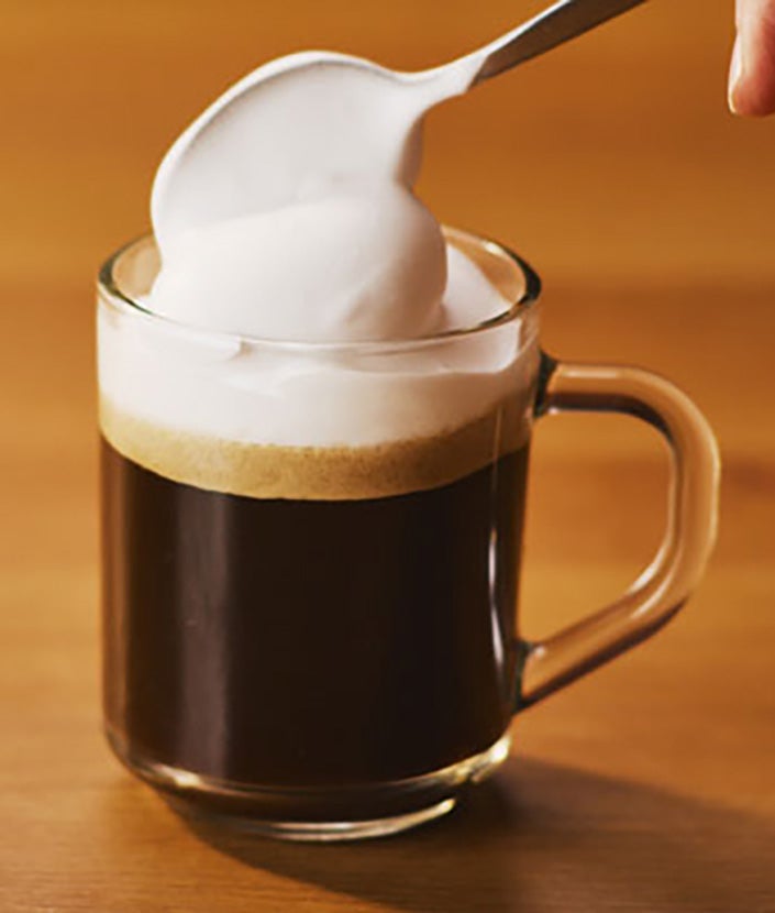 NESCAFÉ Gold Festive Smoked Cinnamon | Nescafé RS